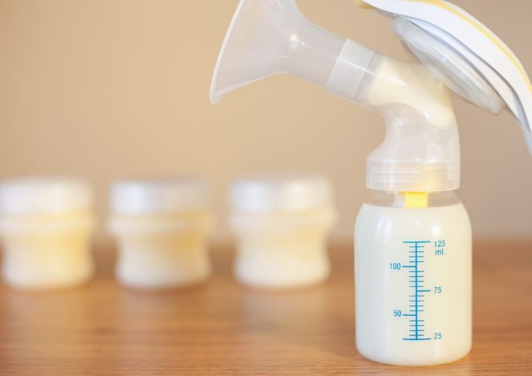 Choisir son tire-lait : 6 aspects à prendre en compte pour se décider